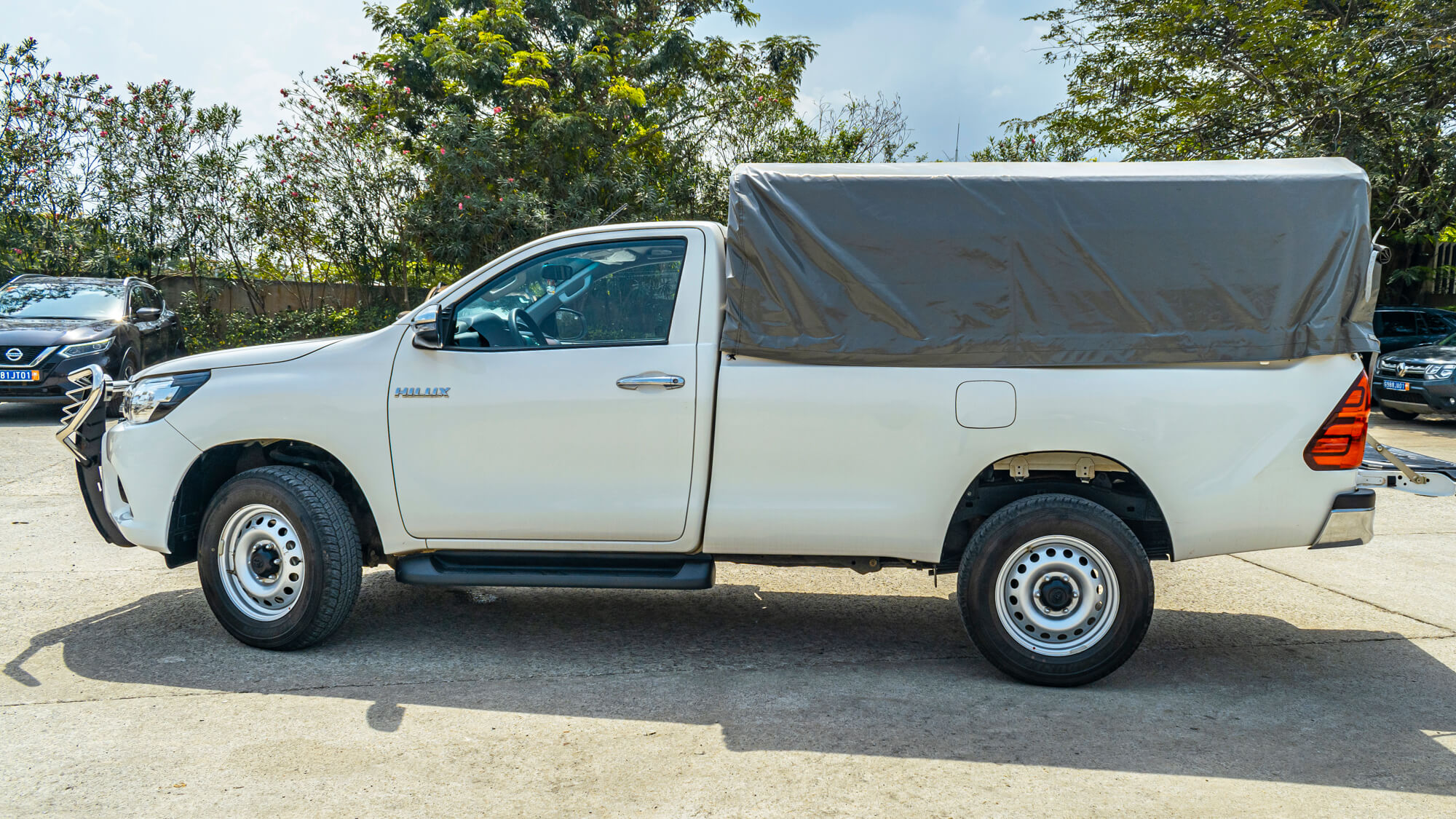 Toyota Hilux - Simple cabine - Jafa Multiservices